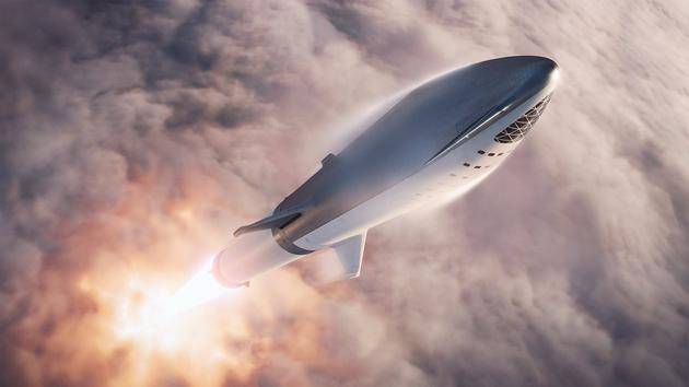 SpaceX公布首位绕月飞行旅客身份：日本富豪前泽友作